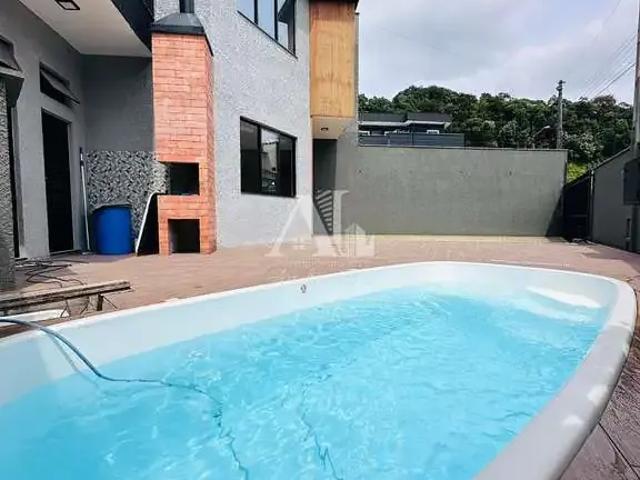 Casa / Sobrado para Venda em Joinville/SC Floresta 3 Quartos