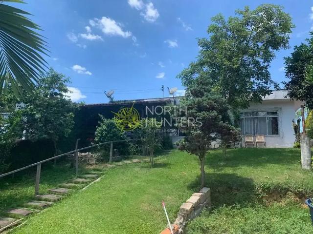 Casa / Sobrado para Venda em Joinville/SC Floresta 3 Quartos