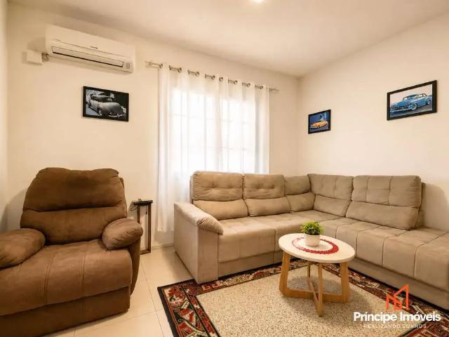 Casa / Sobrado para Venda em Joinville/SC Floresta 3 Quartos