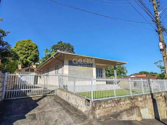 Casa / Sobrado para Venda em Joinville/SC Floresta 3 Quartos