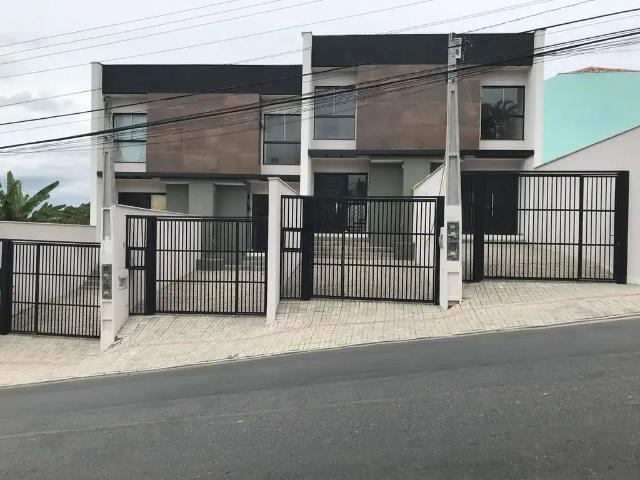 Casa / Sobrado para Venda em Joinville/SC Floresta 3 Quartos