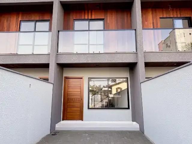 Casa / Sobrado para Venda em Joinville/SC Floresta 3 Quartos
