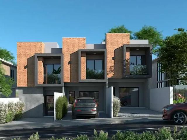 Casa / Sobrado para Venda em Joinville/SC Floresta 3 Quartos