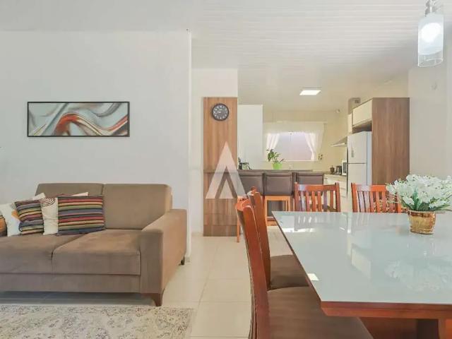 Casa / Sobrado para Venda em Joinville/SC Floresta 3 Quartos