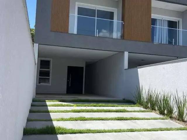 Casa / Sobrado para Venda em Joinville/SC Floresta 3 Quartos