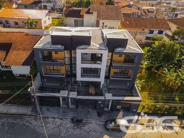 Casa / Sobrado para Venda em Joinville/SC Floresta 3 Quartos