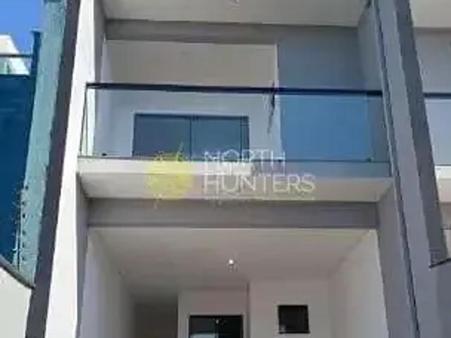 Casa / Sobrado para Venda em Joinville/SC Floresta 3 Quartos