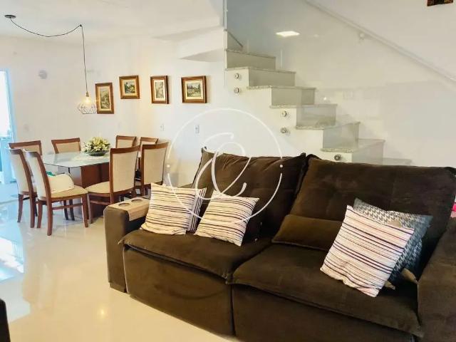 Casa / Sobrado para Venda em Joinville/SC Floresta 3 Quartos