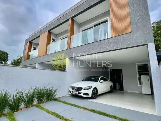 Casa / Sobrado para Venda em Joinville/SC Floresta 3 Quartos