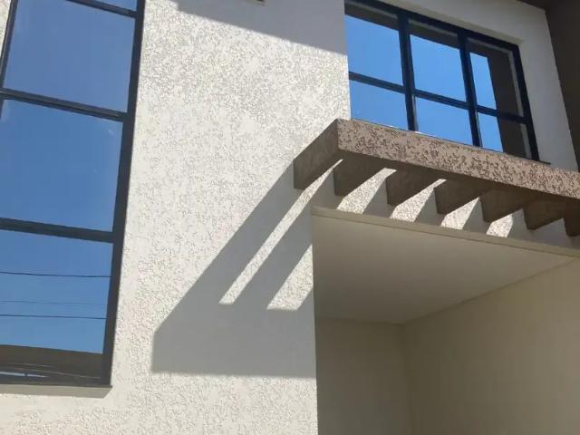 Casa / Sobrado para Venda em Joinville/SC Glória 3 Quartos