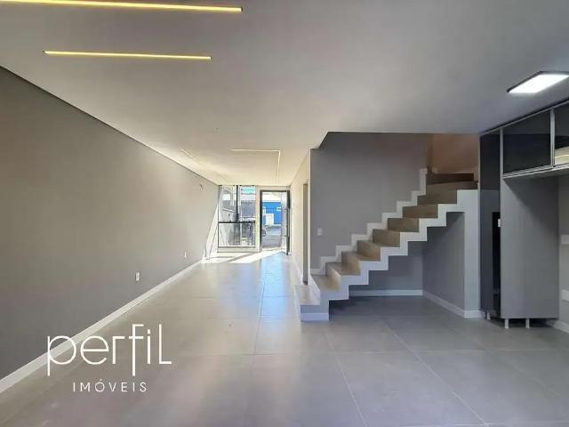 Casa / Sobrado para Venda em Joinville/SC Glória 3 Quartos