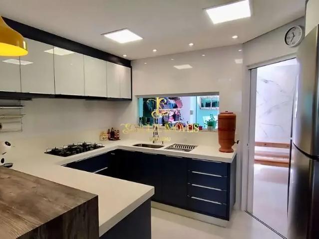 Casa / Sobrado para Venda em Joinville/SC Glória 3 Quartos