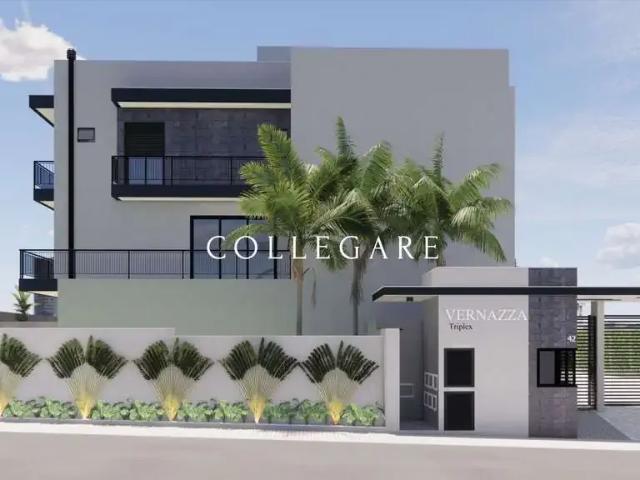 Casa / Sobrado para Venda em Joinville/SC Glória 3 Quartos