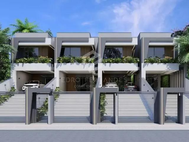 Casa / Sobrado para Venda em Joinville/SC Glória 3 Quartos