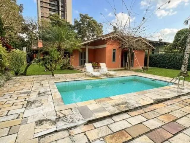 Casa / Sobrado para Venda em Joinville/SC Glória 3 Quartos