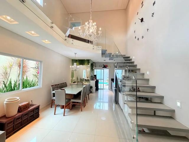 Casa / Sobrado para Venda em Joinville/SC Glória