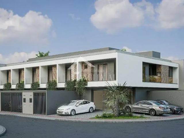 Casa / Sobrado para Venda em Joinville/SC Glória 2 Quartos