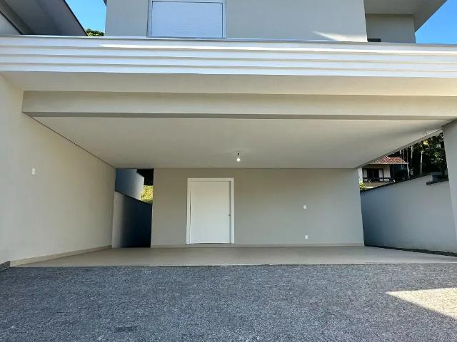 Casa / Sobrado para Venda em Joinville/SC Glória 4 Quartos