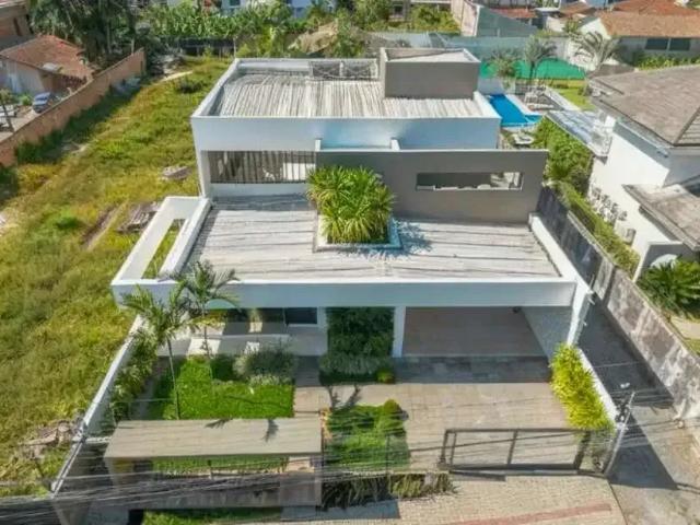 Casa / Sobrado para Venda em Joinville/SC Glória