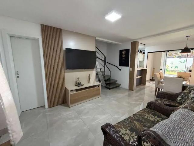 Casa / Sobrado para Venda em Joinville/SC Guanabara 3 Quartos