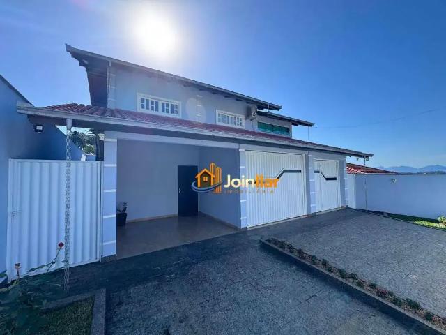 Casa / Sobrado para Venda em Joinville/SC Guanabara 3 Quartos