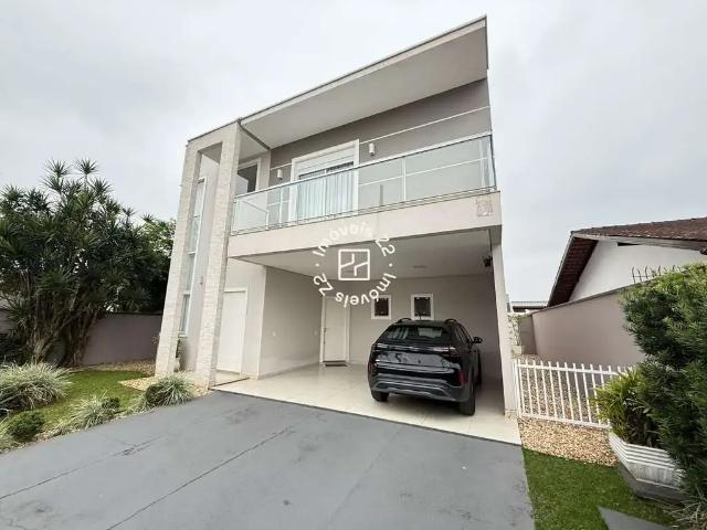 Casa / Sobrado para Venda em Joinville/SC Guanabara 3 Quartos