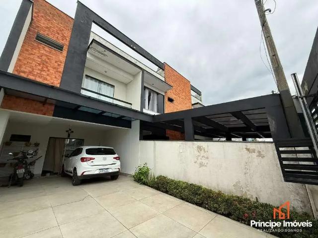 Casa / Sobrado para Venda em Joinville/SC Guanabara 3 Quartos