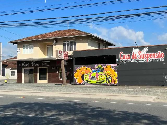 Casa / Sobrado para Venda em Joinville/SC Guanabara 3 Quartos