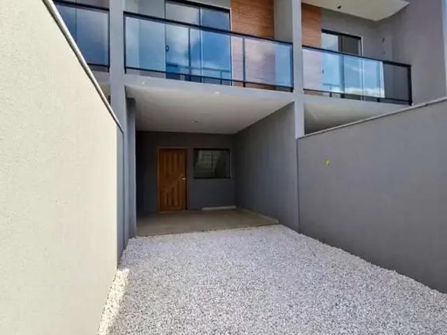 Casa / Sobrado para Venda em Joinville/SC Guanabara 3 Quartos