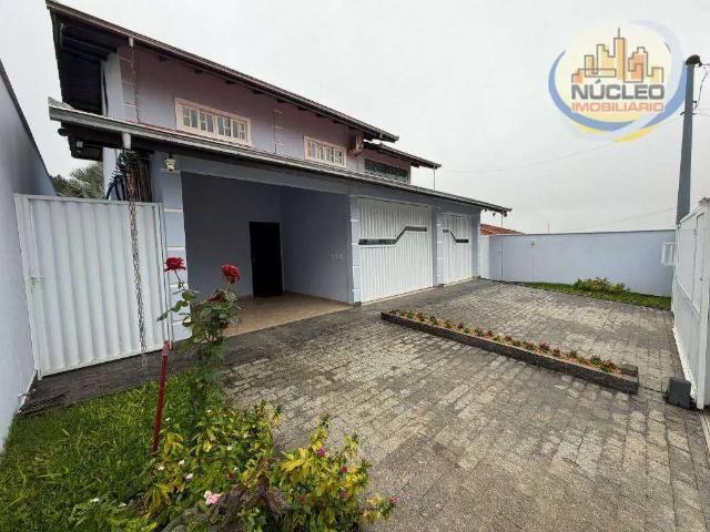 Casa / Sobrado para Venda em Joinville/SC Guanabara 3 Quartos
