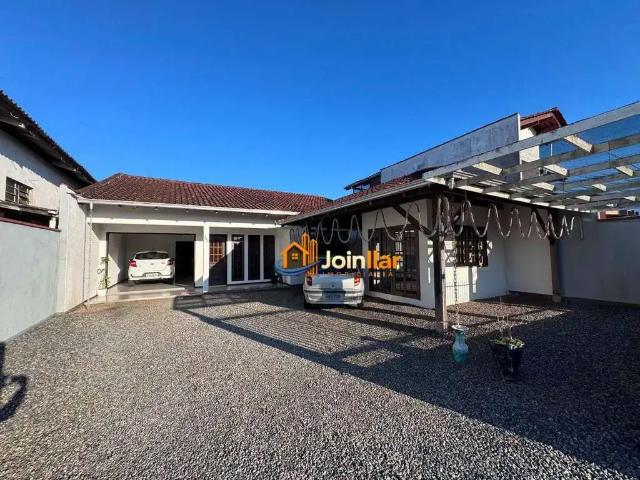 Casa / Sobrado para Venda em Joinville/SC Guanabara 3 Quartos