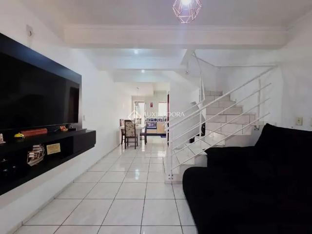 Casa / Sobrado para Venda em Joinville/SC Guanabara 2 Quartos