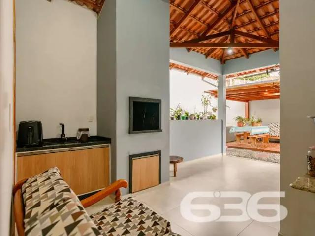 Casa / Sobrado para Venda em Joinville/SC Iririú 3 Quartos