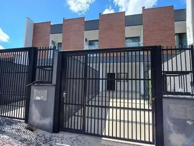 Casa / Sobrado para Venda em Joinville/SC Iririú 3 Quartos