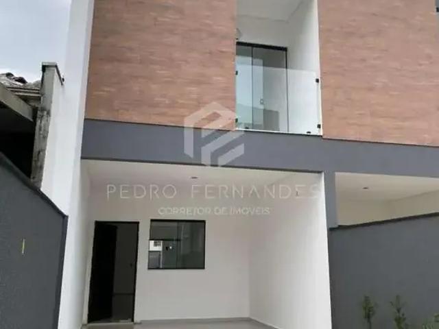 Casa / Sobrado para Venda em Joinville/SC Iririú 3 Quartos