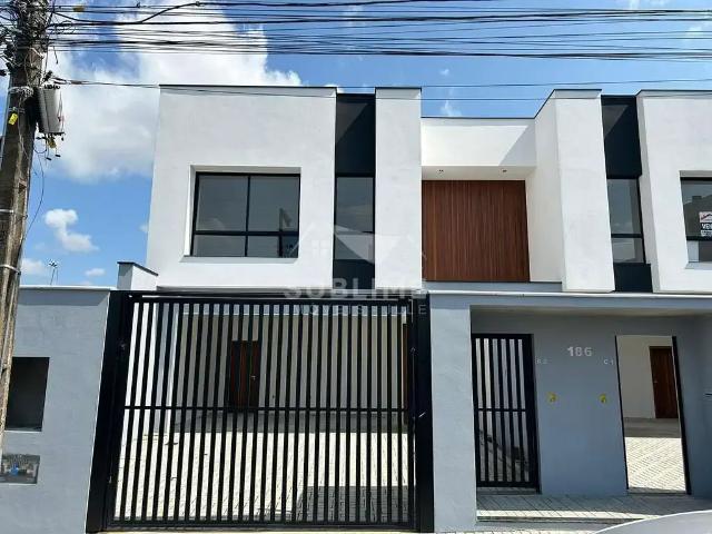 Casa / Sobrado para Venda em Joinville/SC Iririú 3 Quartos