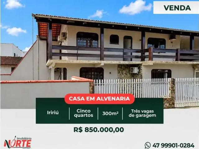 Casa / Sobrado para Venda em Joinville/SC Iririú 3 Quartos