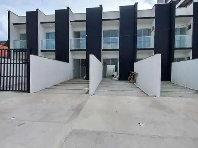 Casa / Sobrado para Venda em Joinville/SC Iririú 2 Quartos