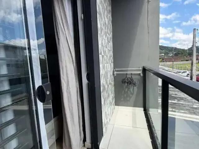Casa / Sobrado para Venda em Joinville/SC Iririú 2 Quartos