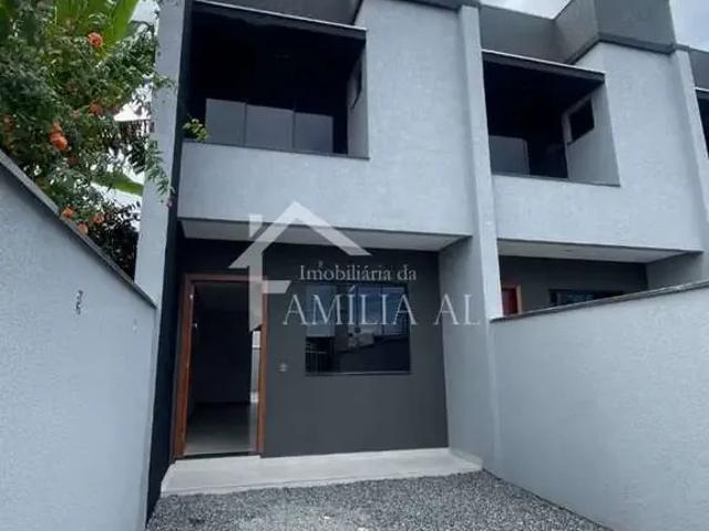 Casa / Sobrado para Venda em Joinville/SC Jardim Iririú 2 Quartos