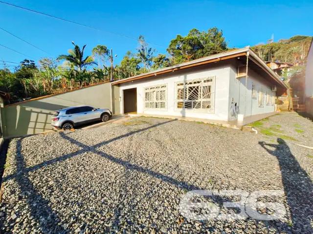 Casa / Sobrado para Venda em Joinville/SC Itaum 4 Quartos