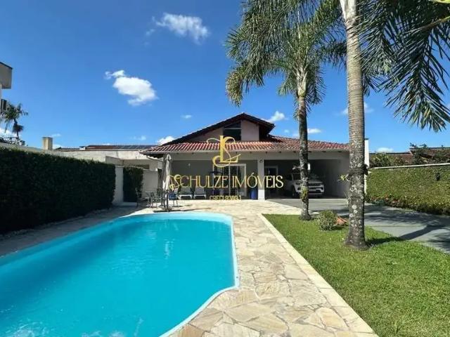 Casa / Sobrado para Venda em Joinville/SC Itaum 4 Quartos