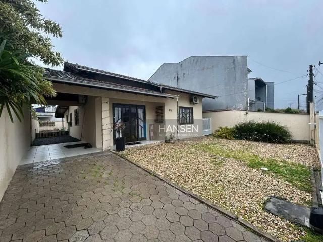 Casa / Sobrado para Venda em Joinville/SC Itaum 2 Quartos