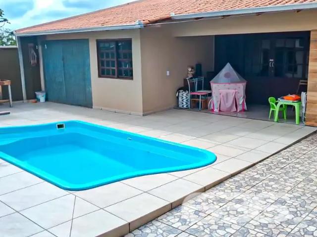 Casa / Sobrado para Venda em Joinville/SC Itaum 2 Quartos