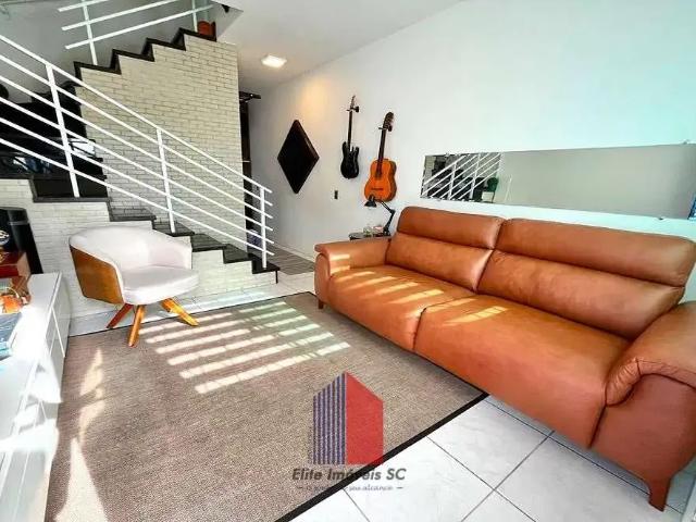 Casa / Sobrado para Venda em Joinville/SC Itaum 2 Quartos