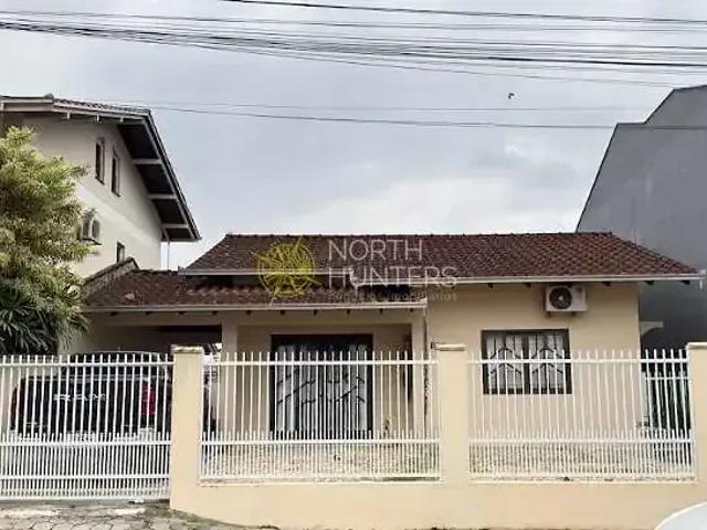 Casa / Sobrado para Venda em Joinville/SC Itaum 2 Quartos