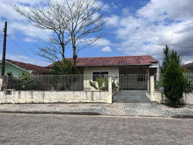 Casa / Sobrado para Venda em Joinville/SC Itaum 3 Quartos