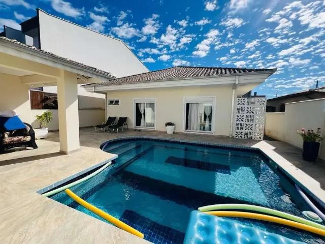Casa / Sobrado para Venda em Joinville/SC Itaum 3 Quartos
