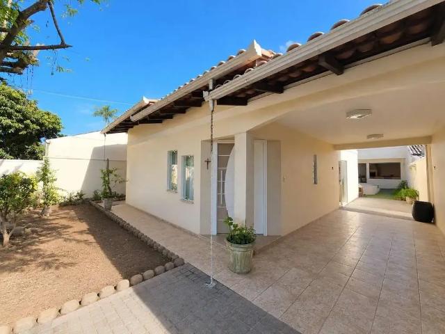 Casa / Sobrado para Venda em Joinville/SC Itaum 3 Quartos