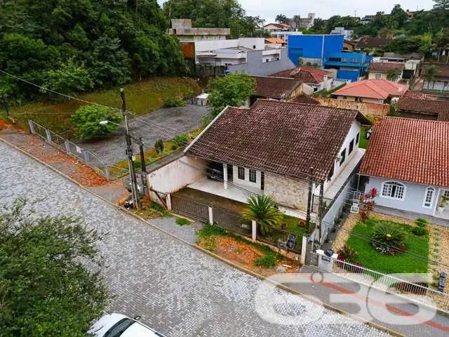 Casa / Sobrado para Venda em Joinville/SC Itaum 3 Quartos